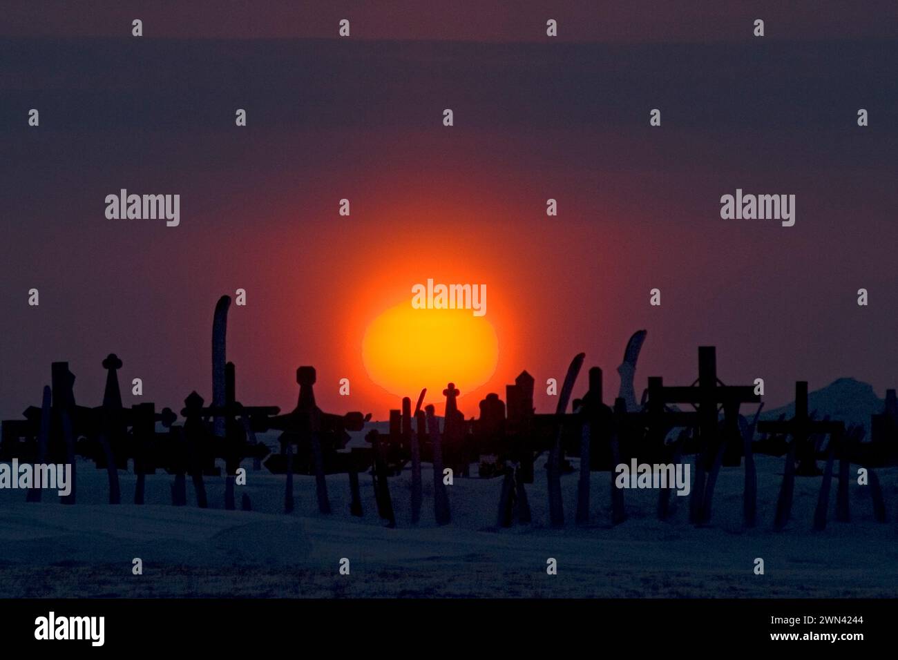 Graveyard marked whale rib bones hi-res stock photography and images ...