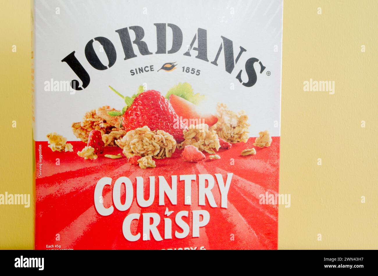 Packet of Jordan's Strawberry Country Crisp Cereal Stock Photo - Alamy