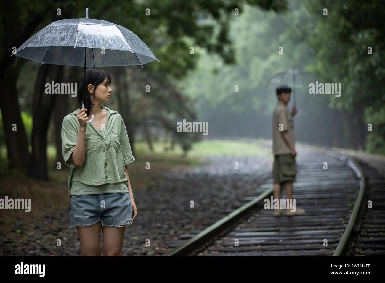 Rain couple separation hi-res stock photography and images - Alamy