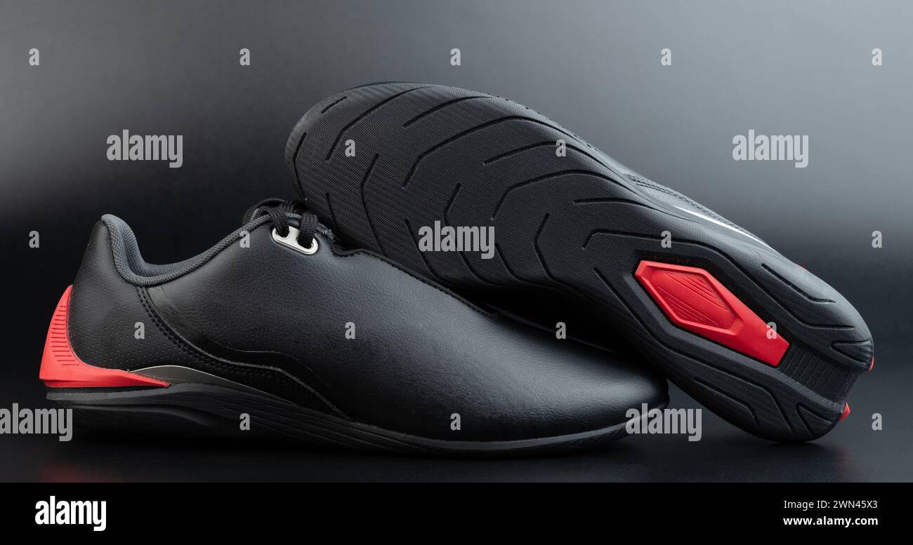 Bottom up view new modern hi-res stock photography and images - Alamy