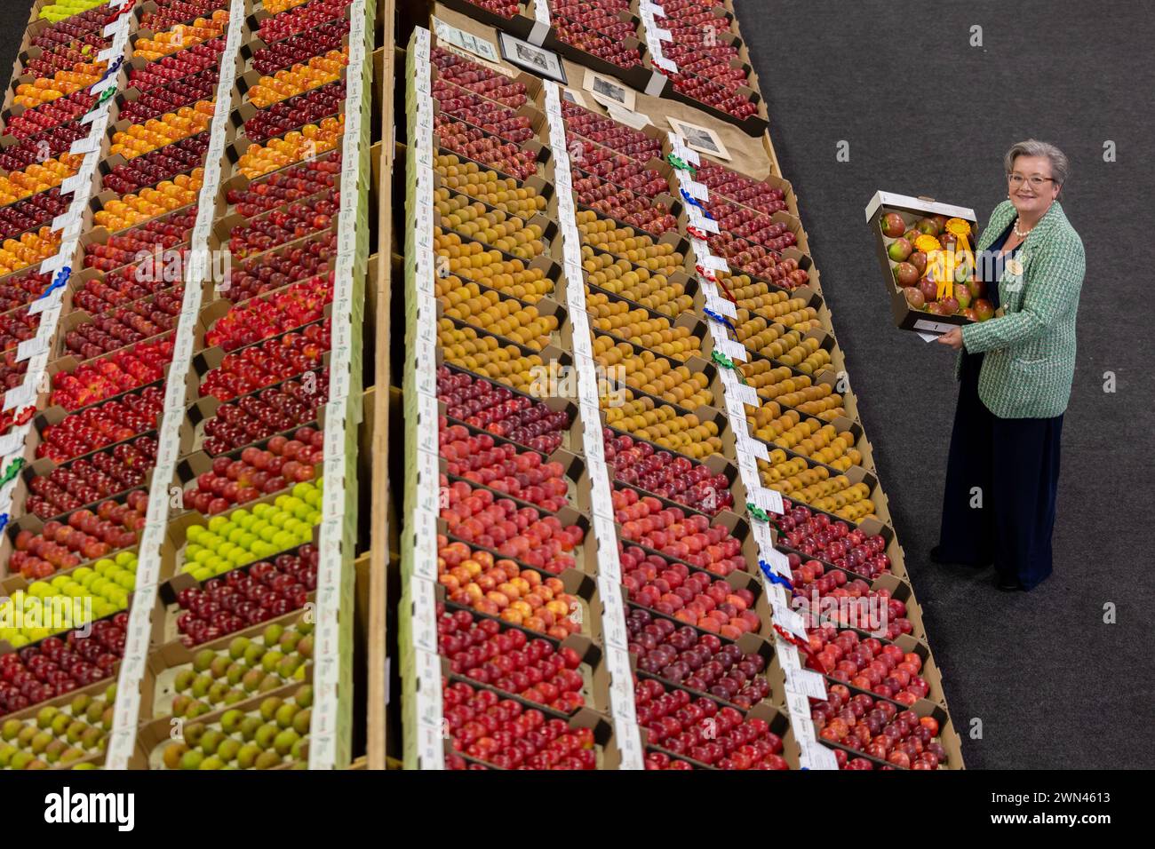 Calcutt hi-res stock photography and images - Alamy