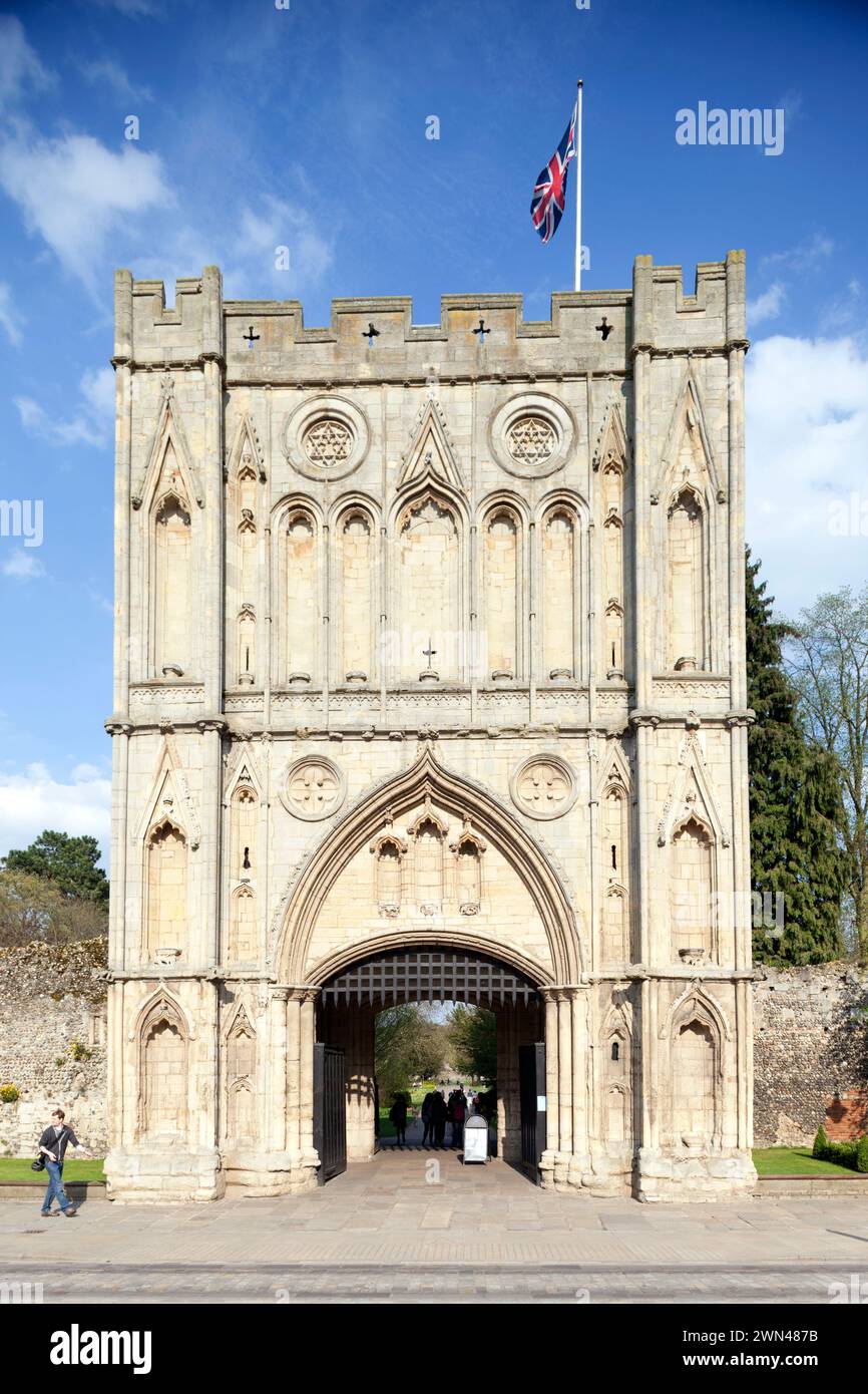 Bury St.Edmunds, Old Abbey gateway Stock Photo - Alamy