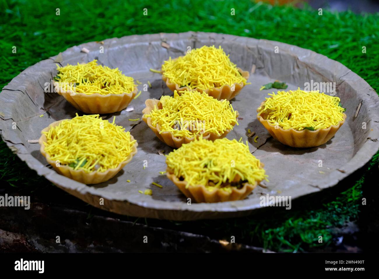 Indore Sarafa Bazaar, India’s Midnight Food capital of Madhya Pradesh ...