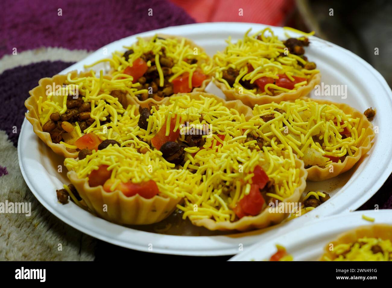 Indore Sarafa Bazaar, India’s Midnight Food capital of Madhya Pradesh ...