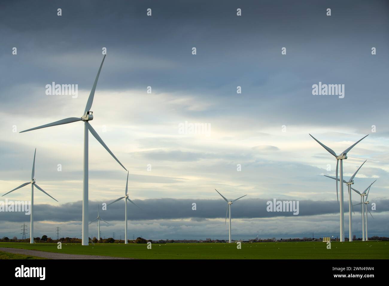 17/11/21 Tween Bridge wind farm, also known as Tween Bridge Moor ...
