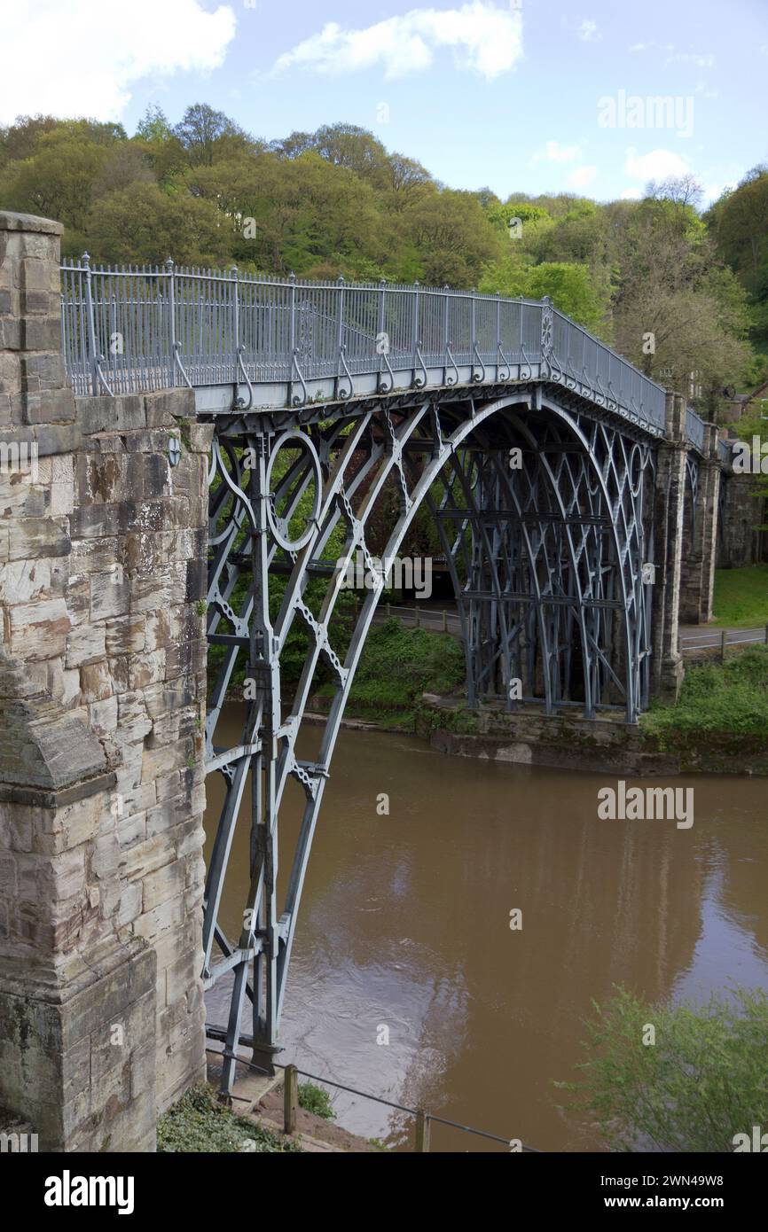 The Iron Bridge at Ironbridge, near Telford, Shropshire, England, built ...