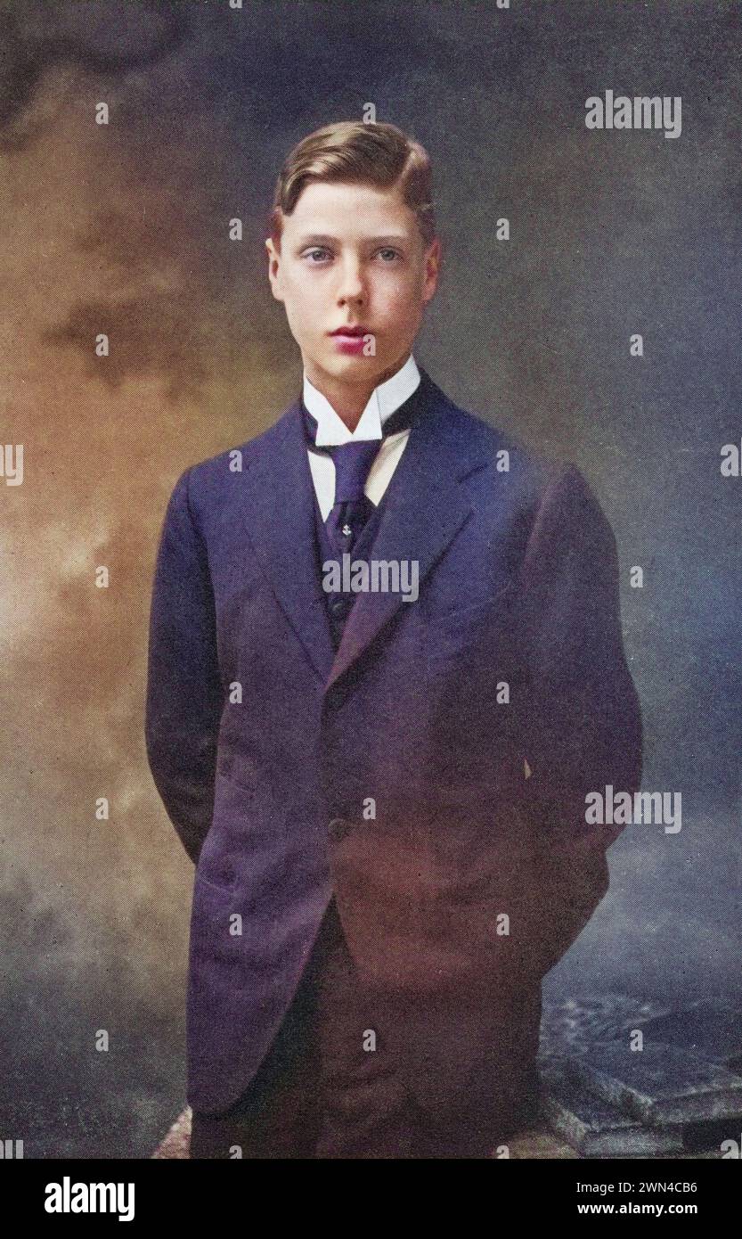 Edward albert christian george andrew patrick david windsor hi-res ...