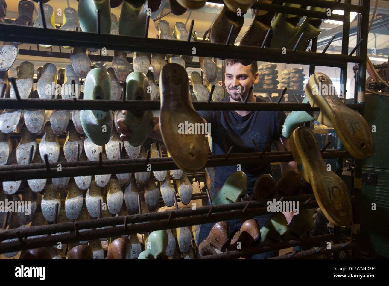 Boot cobblers hi-res stock photography and images - Alamy
