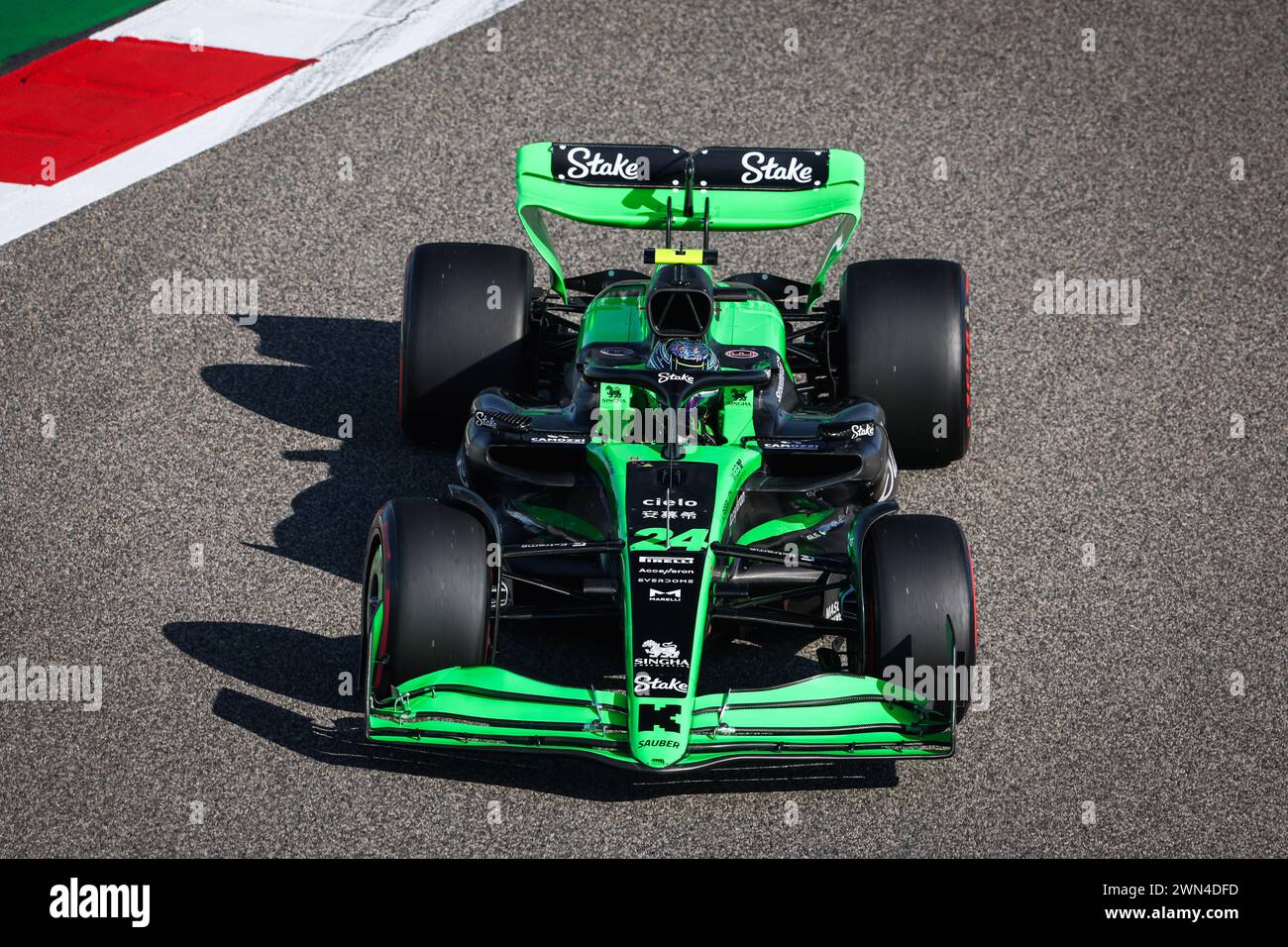 24 ZHOU Guanyu (chi), Stake F1 Team Kick Sauber C44, action during the ...