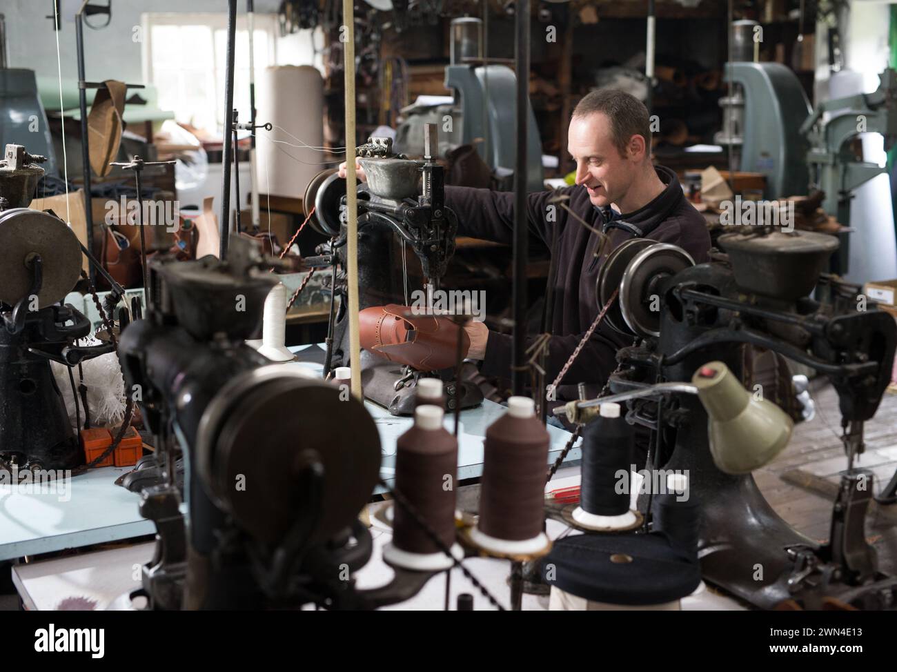 Stitch and press hi-res stock photography and images - Alamy