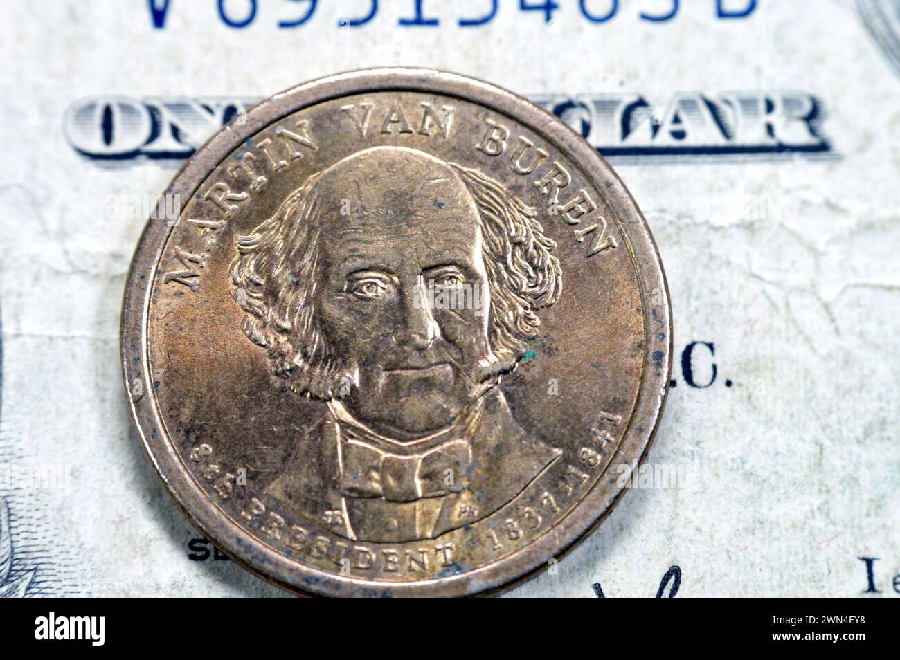 American one dollar bill 1935 hi-res stock photography and images - Alamy