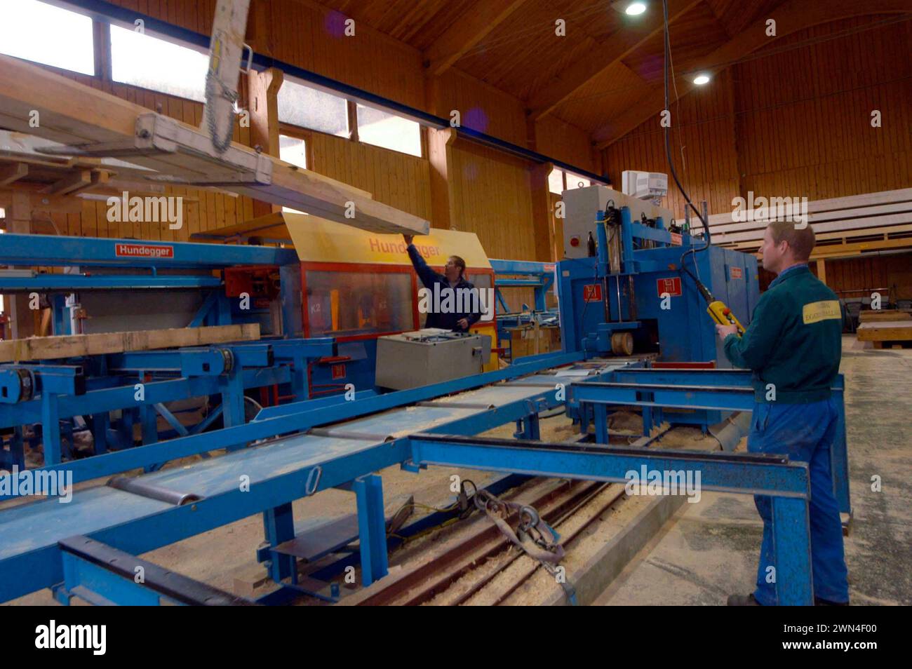 carpenter a craftsman who works with wood and processes it carpenter a ...