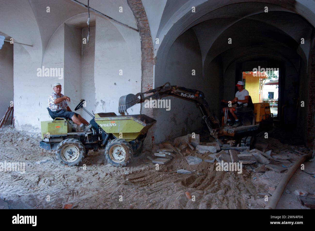 revitalization of the interior of a building and building structure ...