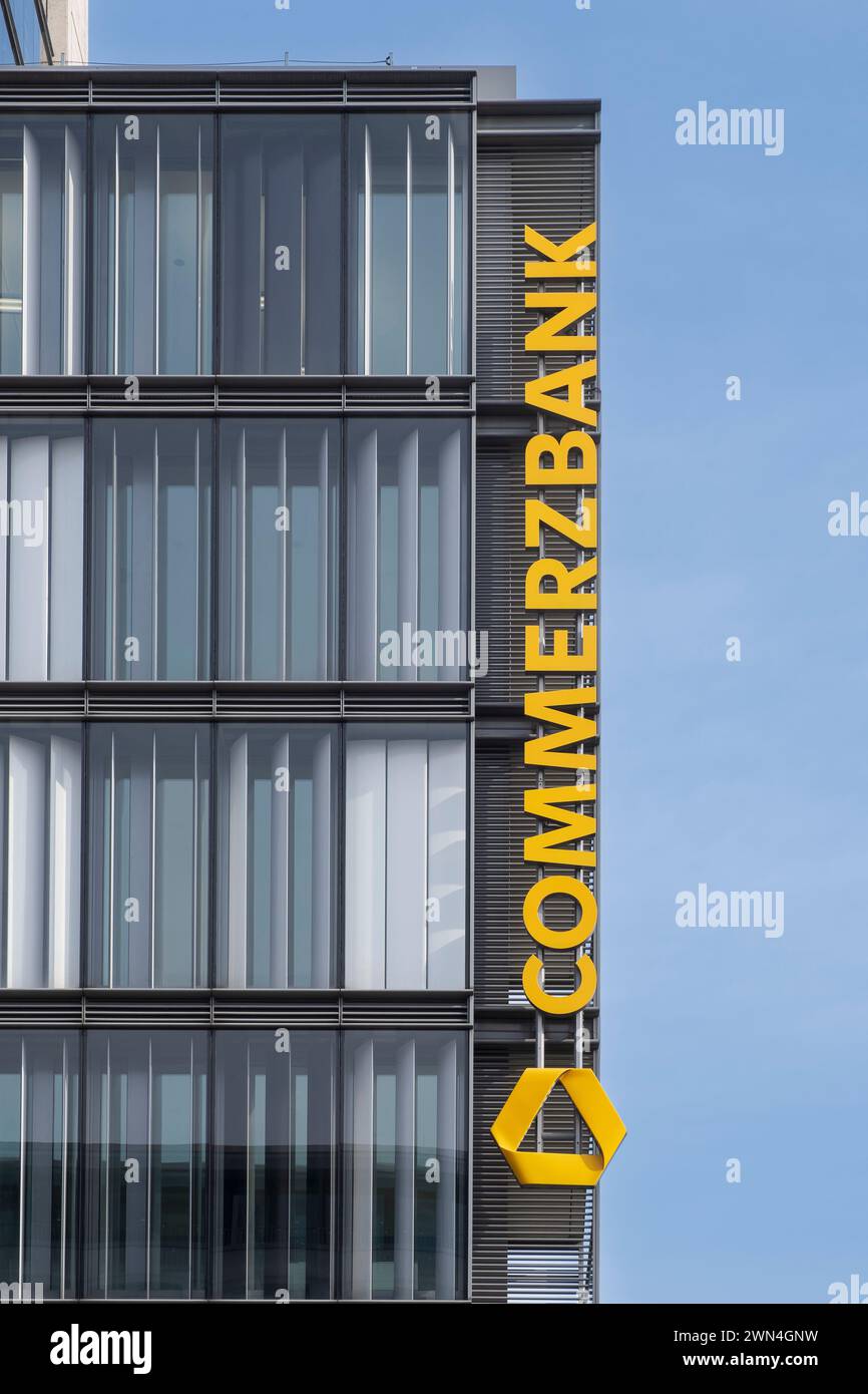 Commerzbank headquarters in Cologne Stock Photo - Alamy