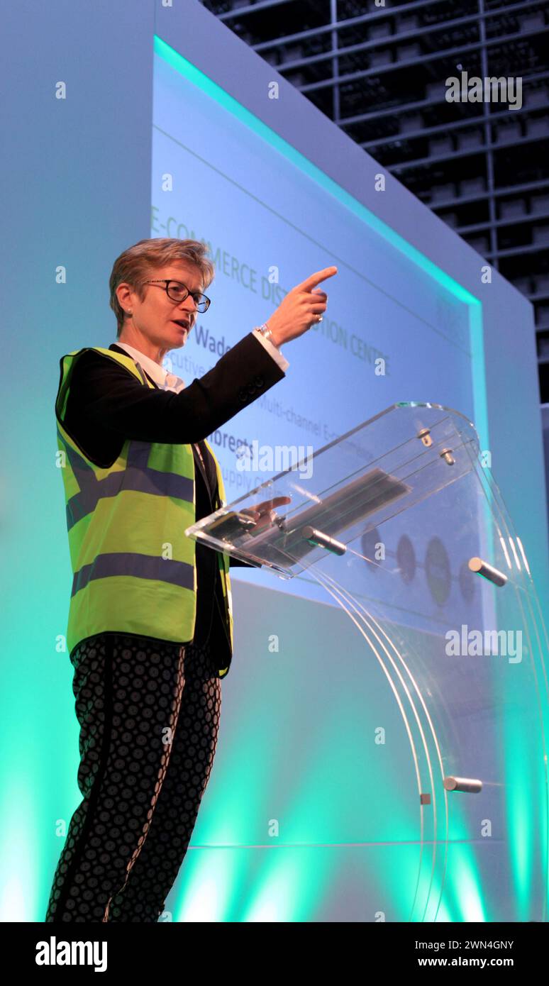 08/05/13 ***FREE PHOTO FOR EDITORIAL USE*** Laura Wade-Gery C Executive ...