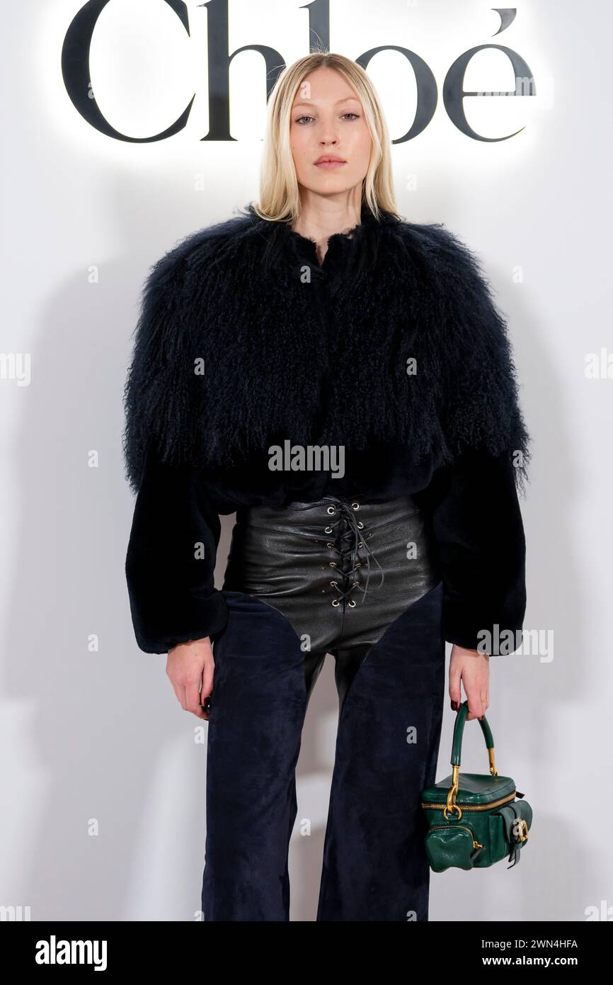 Ella Richards attends the Chloe Fall/Winter 2024-2025 ready-to-wear collection presented ...