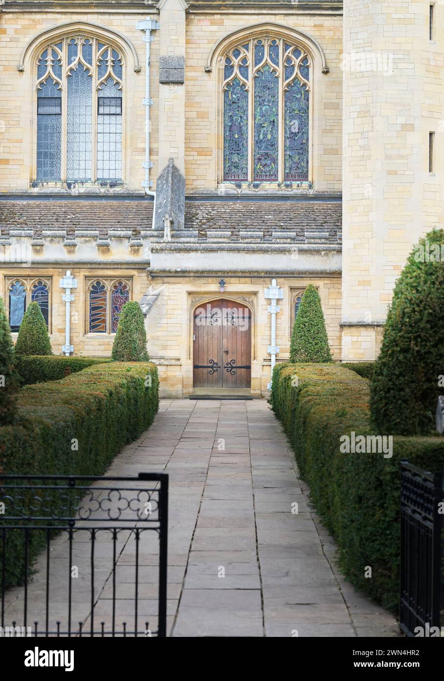 Chapel at Oundle - England - public (i.e.private) fee-paying 11-18 co ...