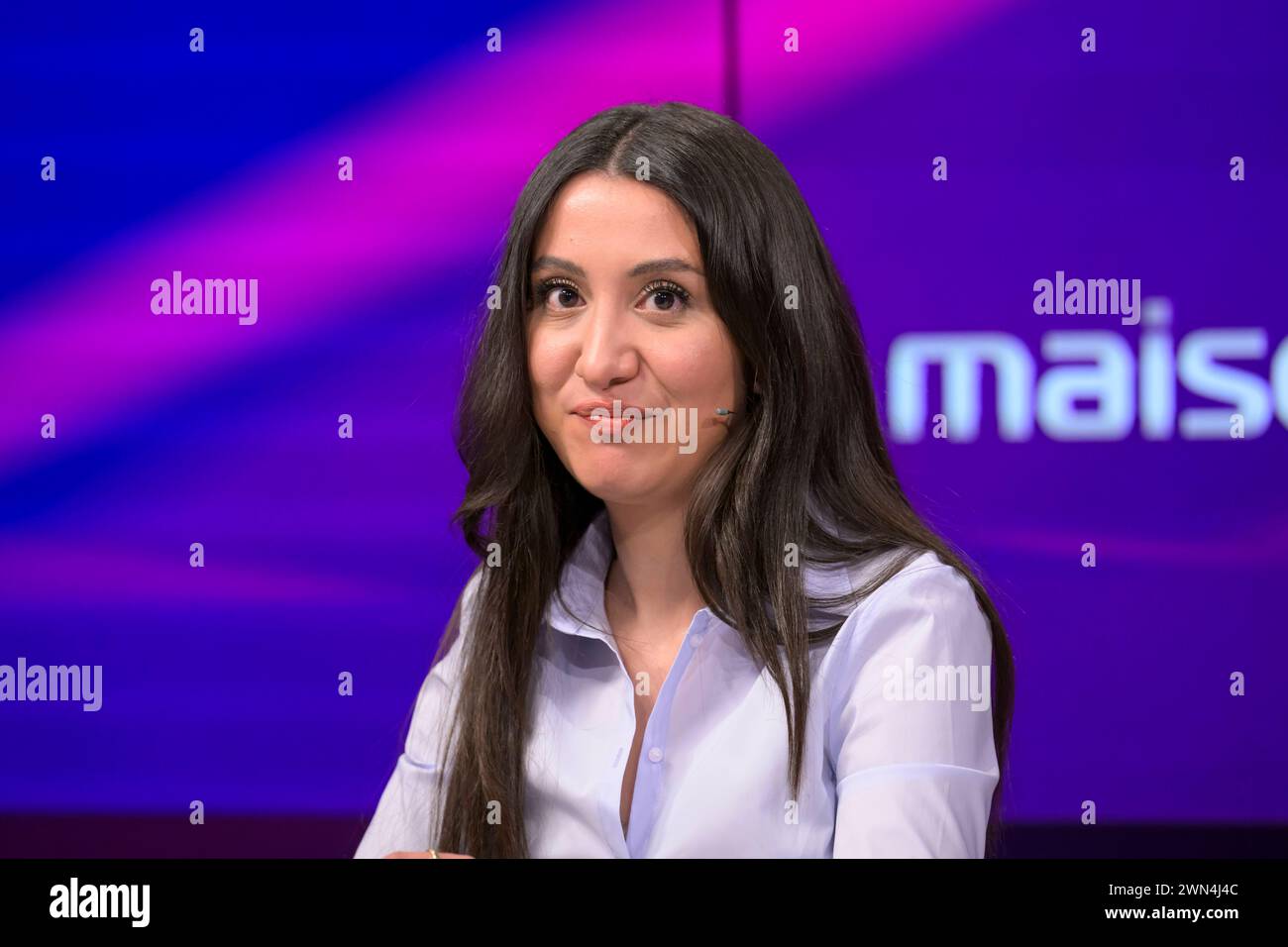 Alev Dogan The Pioneer, zu Gast bei - maischberger, Polittalk, TV ...