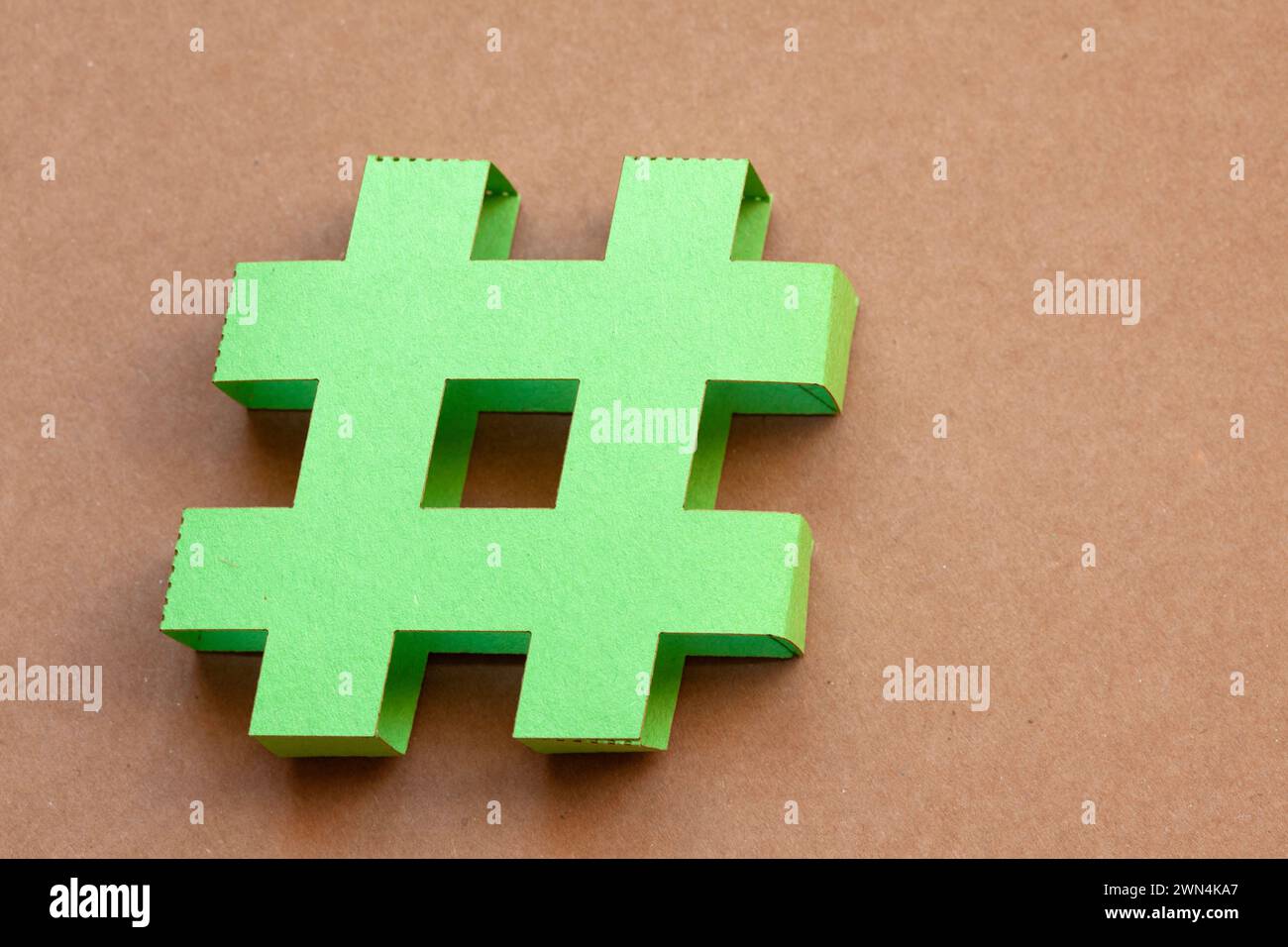 Hashtag symbol hi-res stock photography and images - Alamy