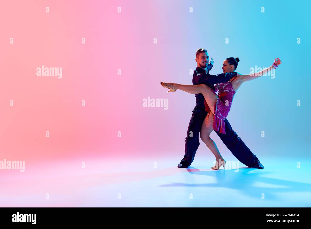 Aesthetic dance studio hi-res stock photography and images - Alamy