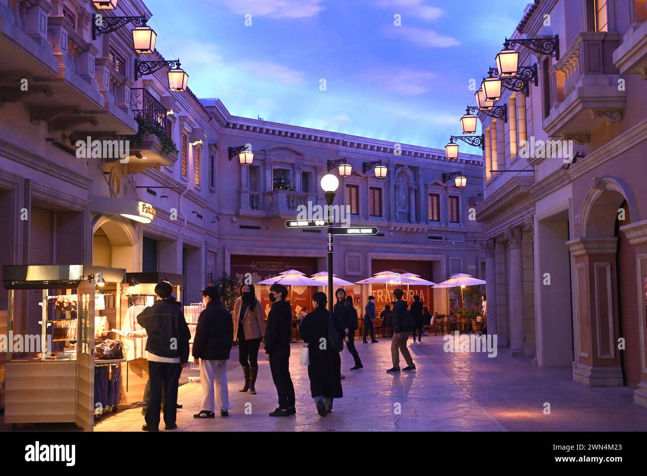 Visitors enjoy the Immersive Fort Tokyo, the world's first immersive ...