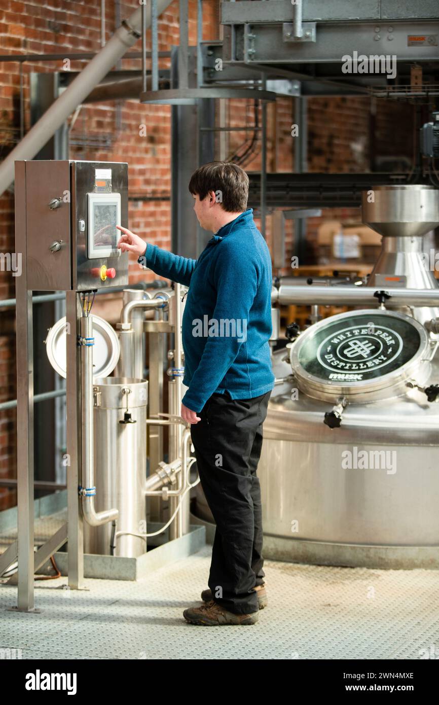 23/04/21 Commission Bal0099436 Assigned (to replace original almond blossom shoot) Head ...