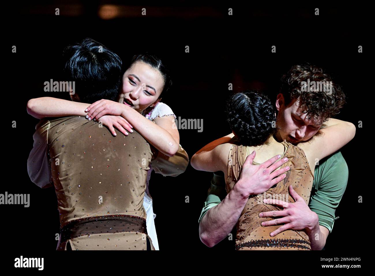 Junior Pairs Awards, Olivia FLORES & Luke WANG (USA), second place and ...