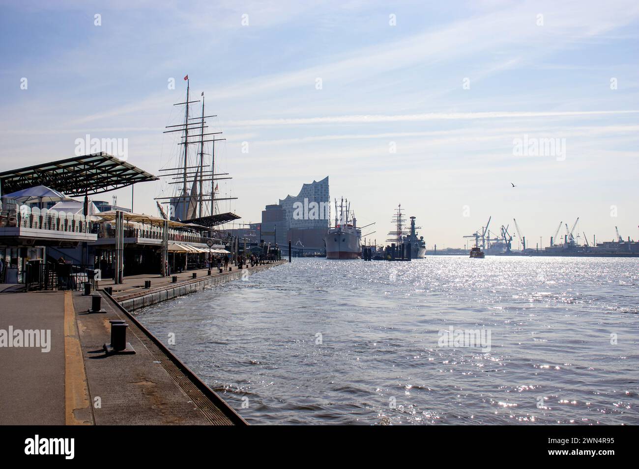 Beautiful panoramic view of Hamburg city on a sunny day with the Elbe ...