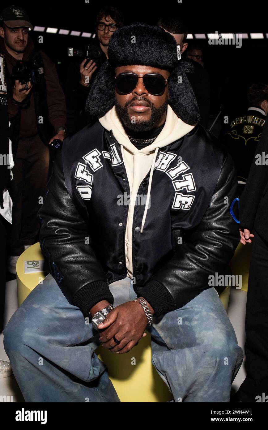 Winston Duke attends the Off-White Fall/Winter 2024-2025 ready-to-wear ...