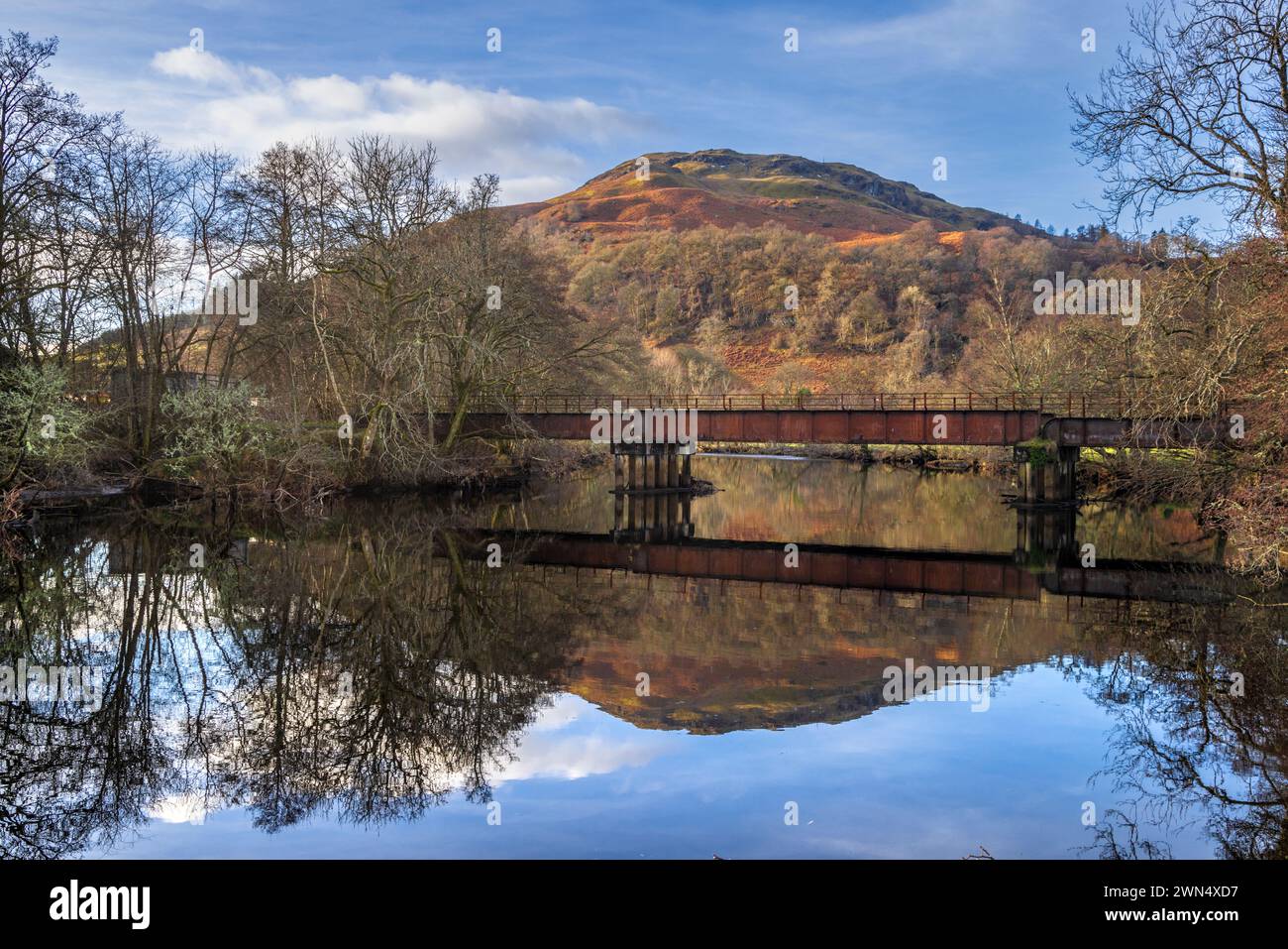 Disused railway bridge hi-res stock photography and images - Alamy