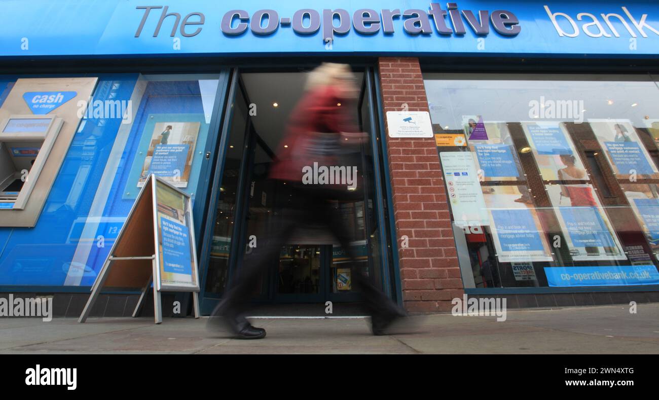 Co operative bank staff hi-res stock photography and images - Alamy