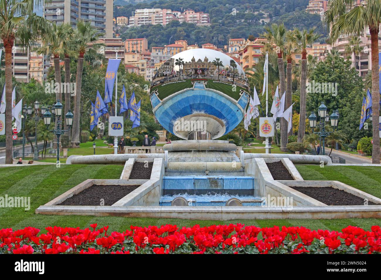 Monte Carlo, Monaco - January 19, 2012: Large Silver Mirror Water ...