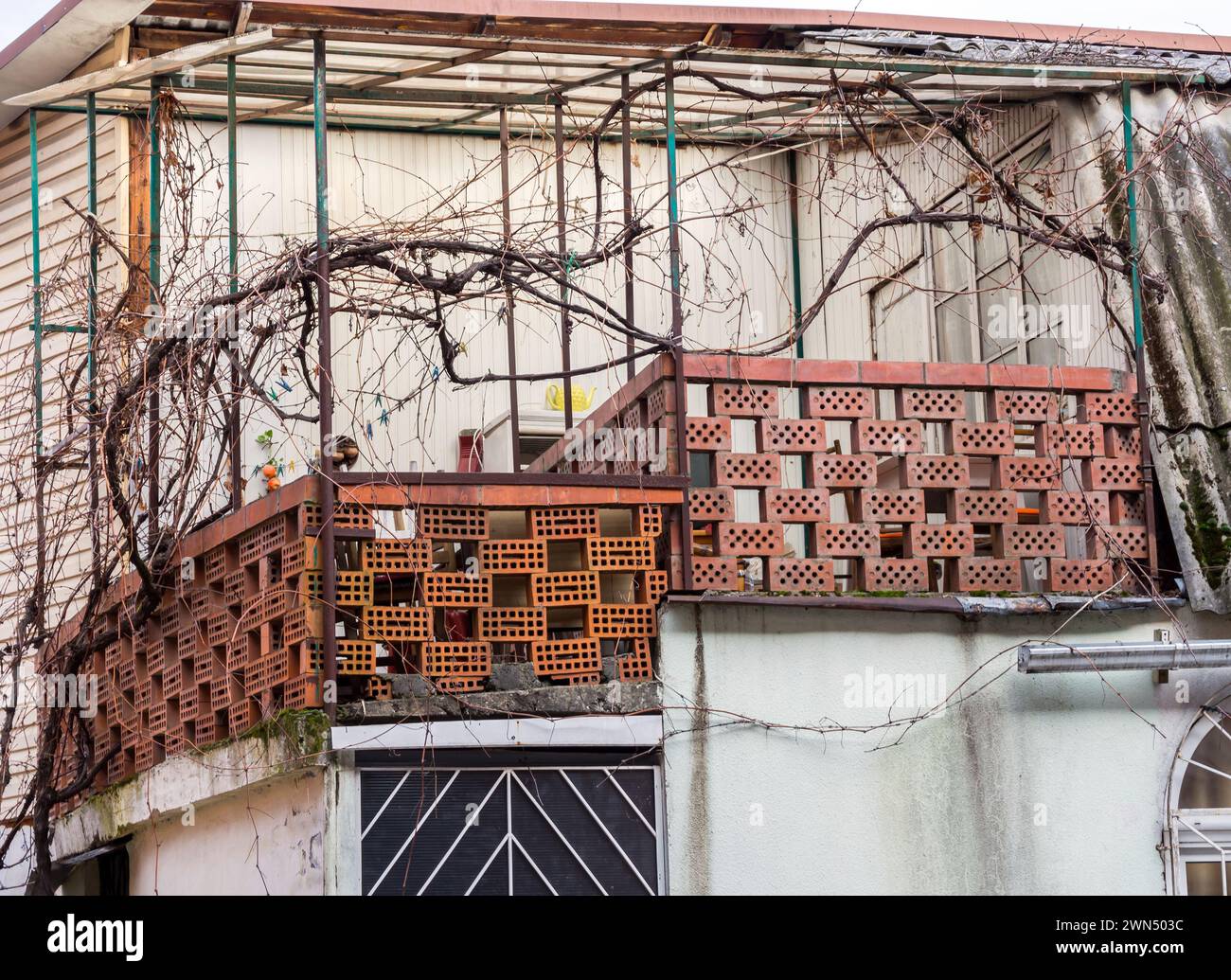 Decorative bricks hi-res stock photography and images - Alamy