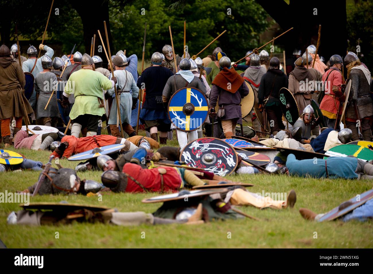 26/06/22 Hundreds of invading ‘Vikings’ and warriors from the ‘Anglo ...