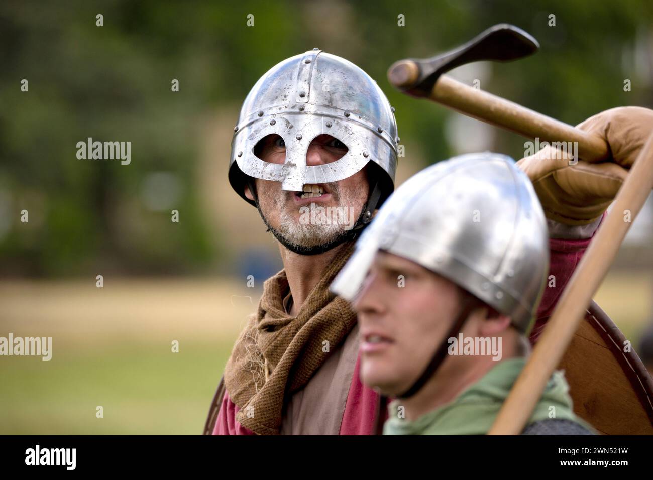 Vikings re enactment society hi-res stock photography and images - Alamy