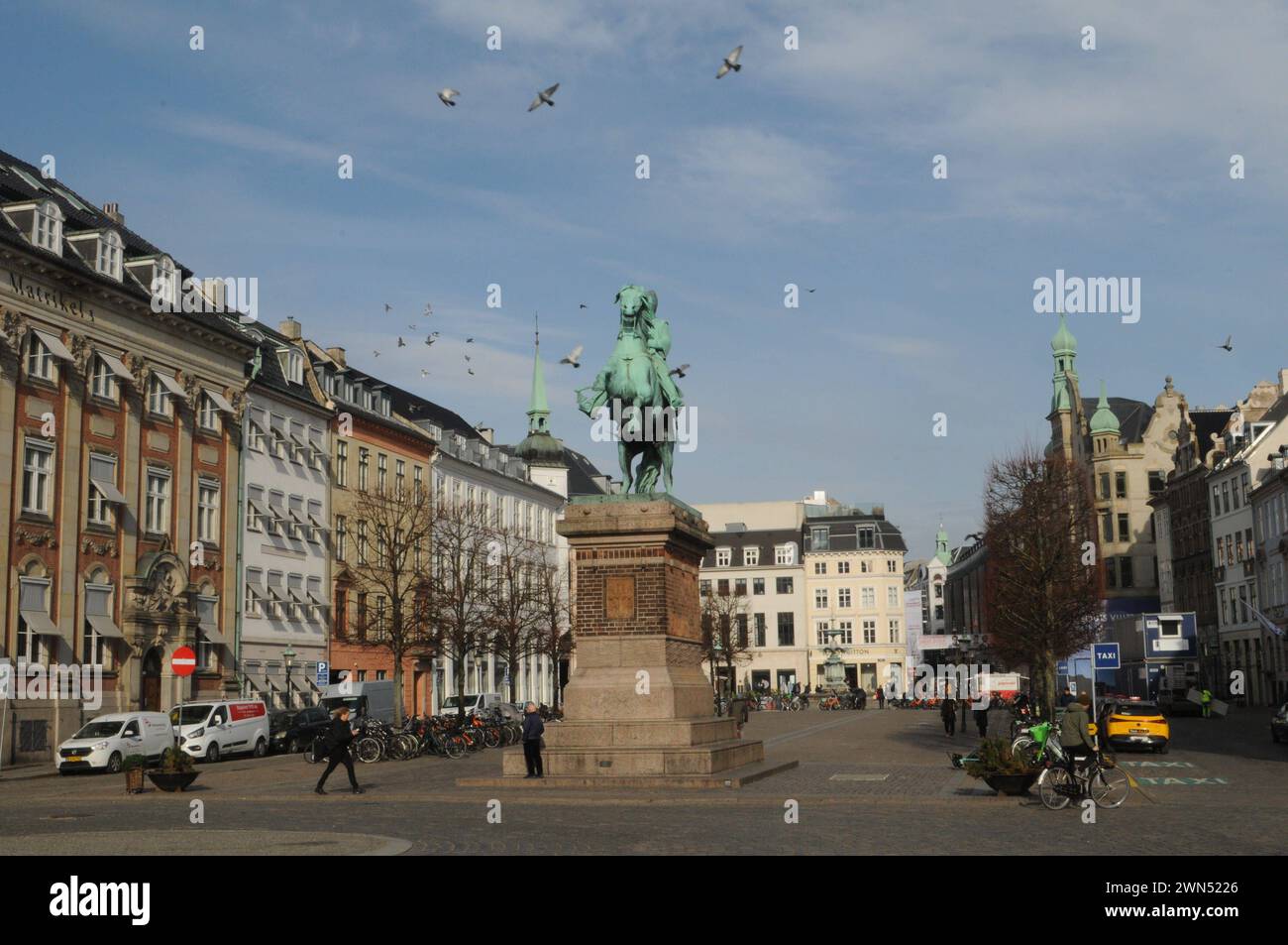 Statue of bishp absalon hi-res stock photography and images - Alamy
