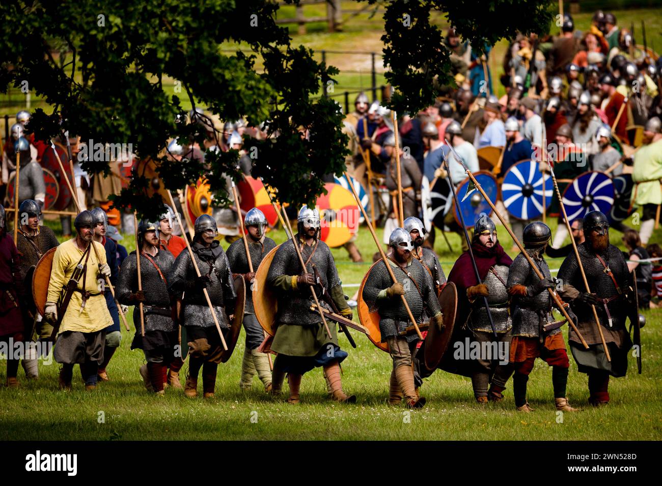 26/06/22 Hundreds of invading ‘Vikings’ and warriors from the ‘Anglo ...