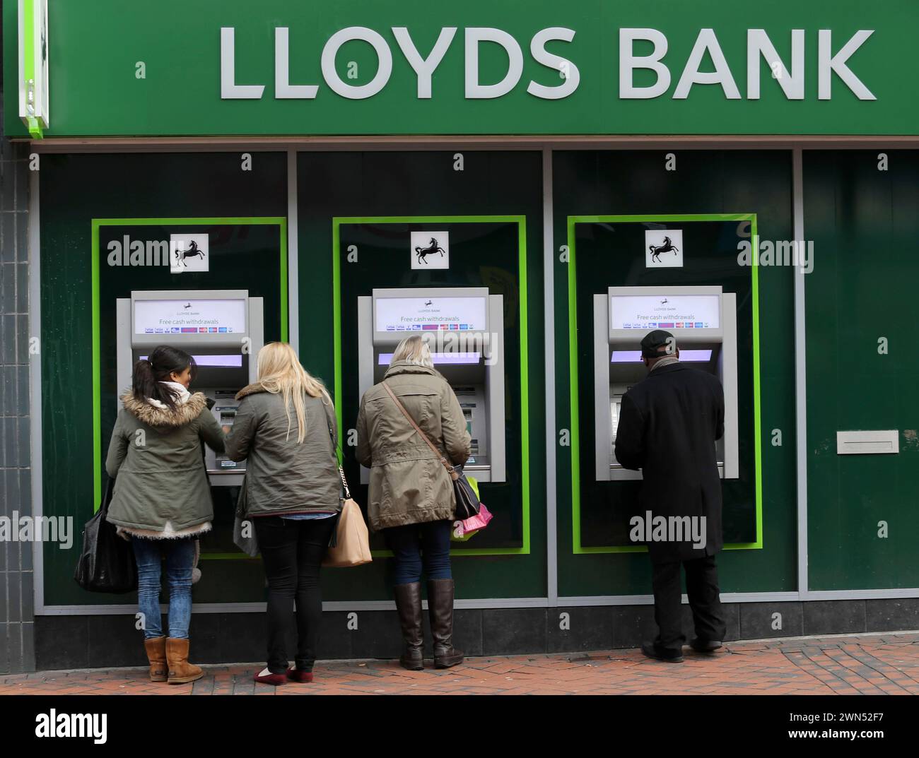 HSBC Bank branch, Derby Stock Photo - Alamy