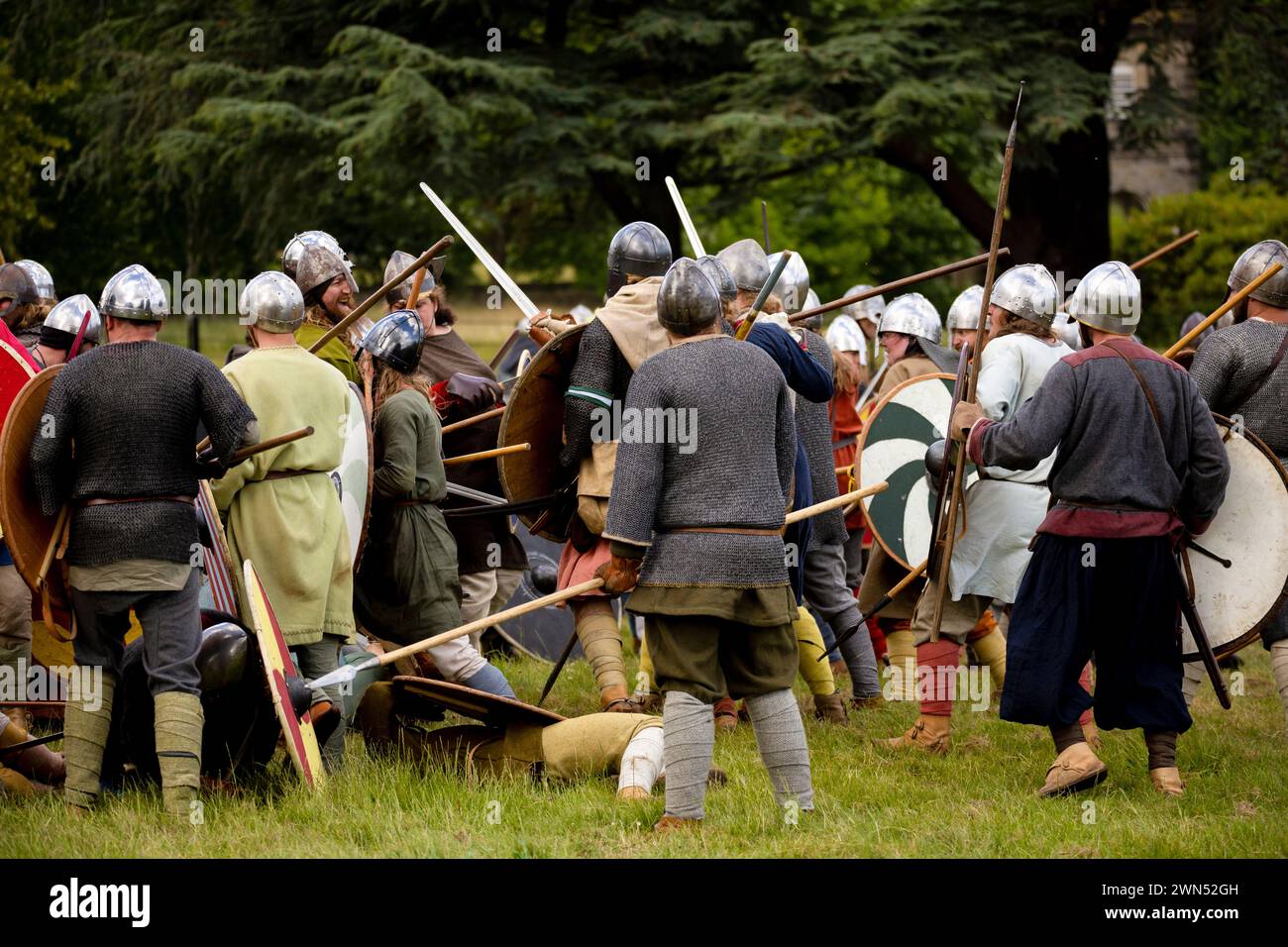 26/06/22 Hundreds of invading ‘Vikings’ and warriors from the ‘Anglo ...