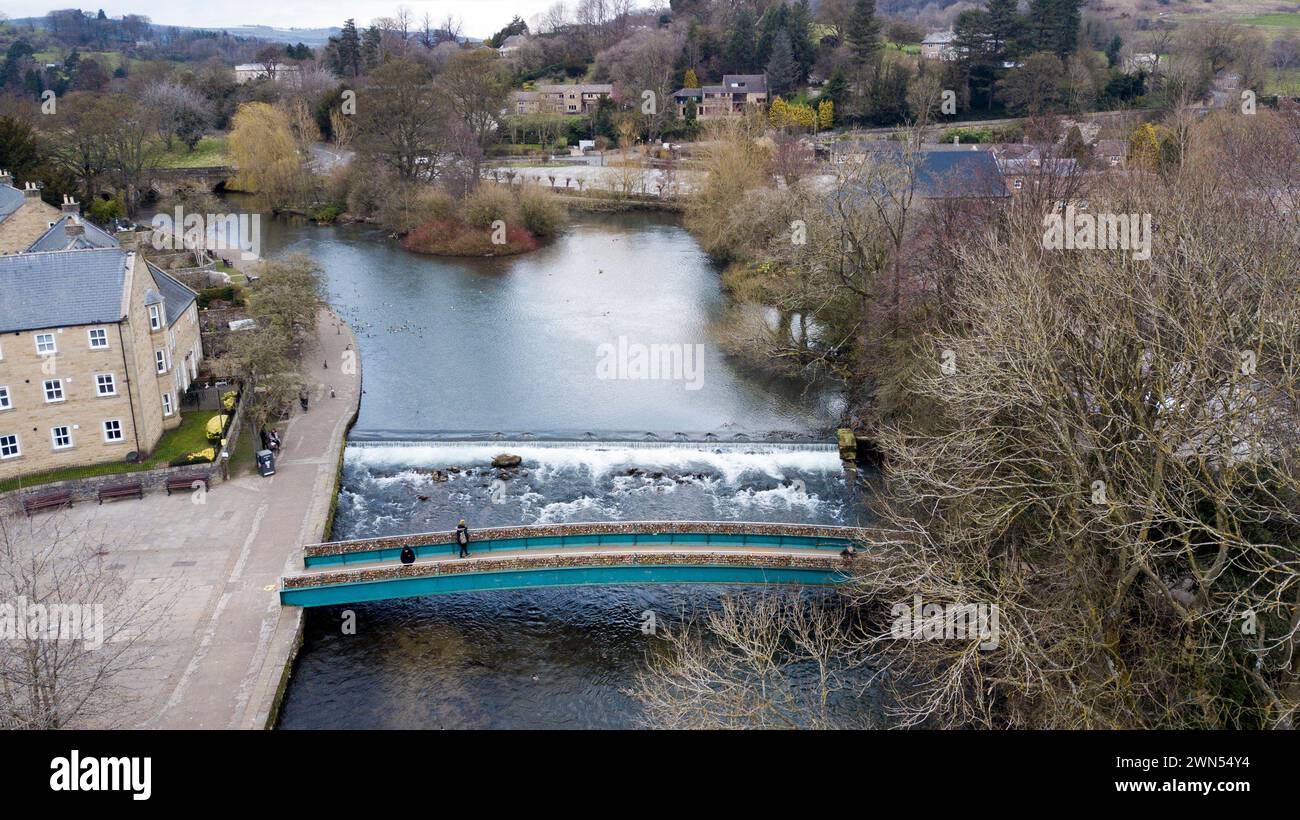 24/03/21 The Ôlove lockÕ Weir Bridge over the river Wye in Bakewell ...