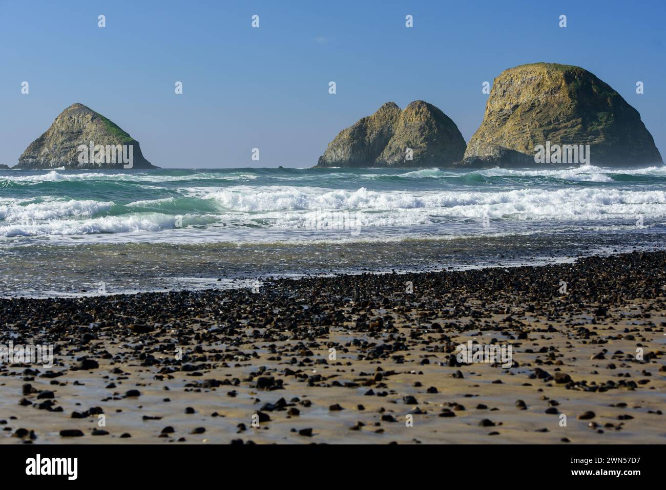 Arch rock oregon coast hi-res stock photography and images - Alamy