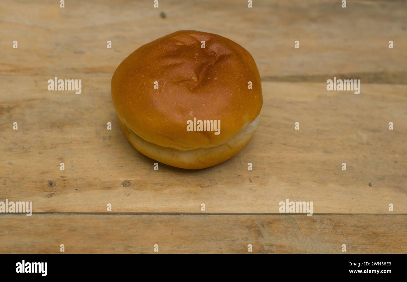 Salted bun hi-res stock photography and images - Alamy