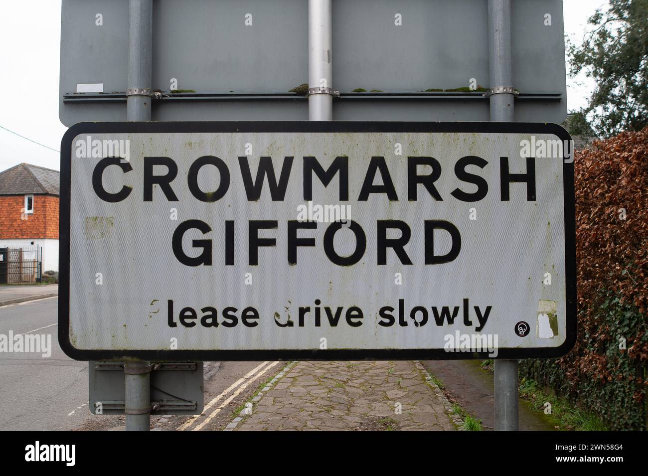 Crowmarsh Gifford, Oxfordshire, UK. A roadside for Crowmarsh Gifford in ...
