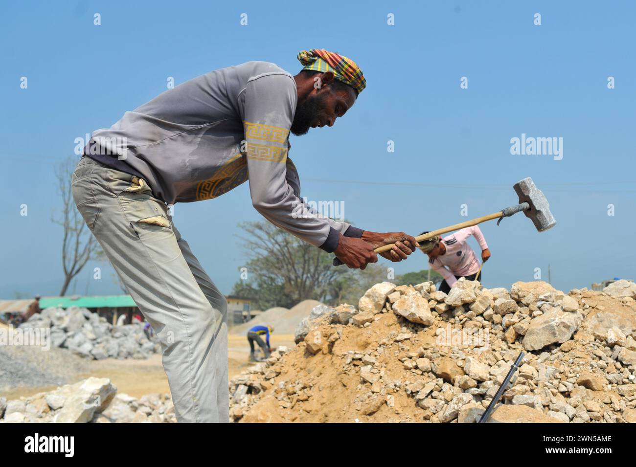 Risky stone crash work hi-res stock photography and images - Alamy