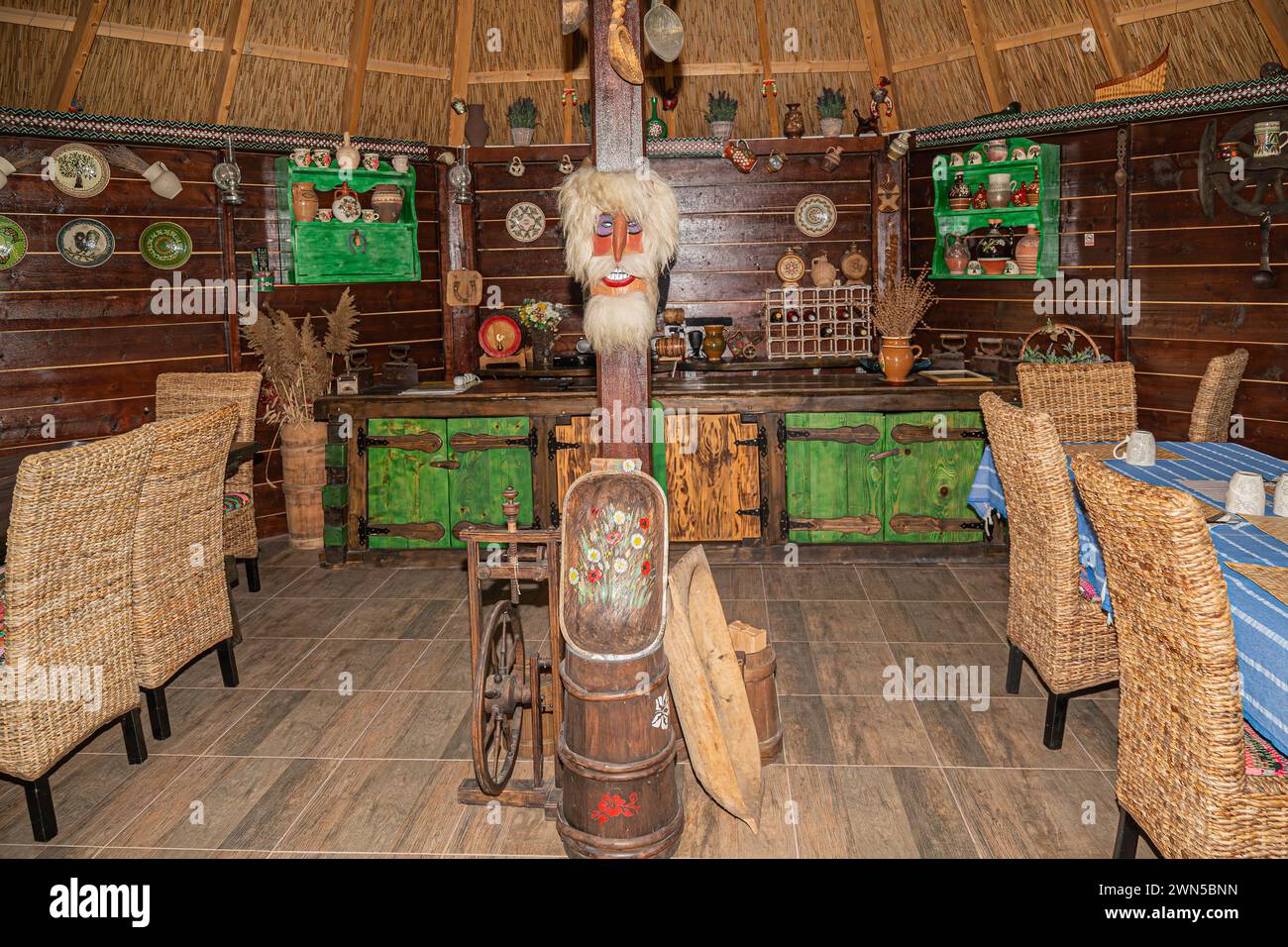 Ethno folk group hi-res stock photography and images - Alamy