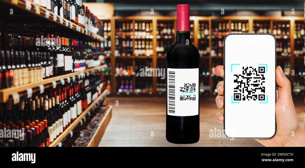 Qr code store hi-res stock photography and images - Alamy