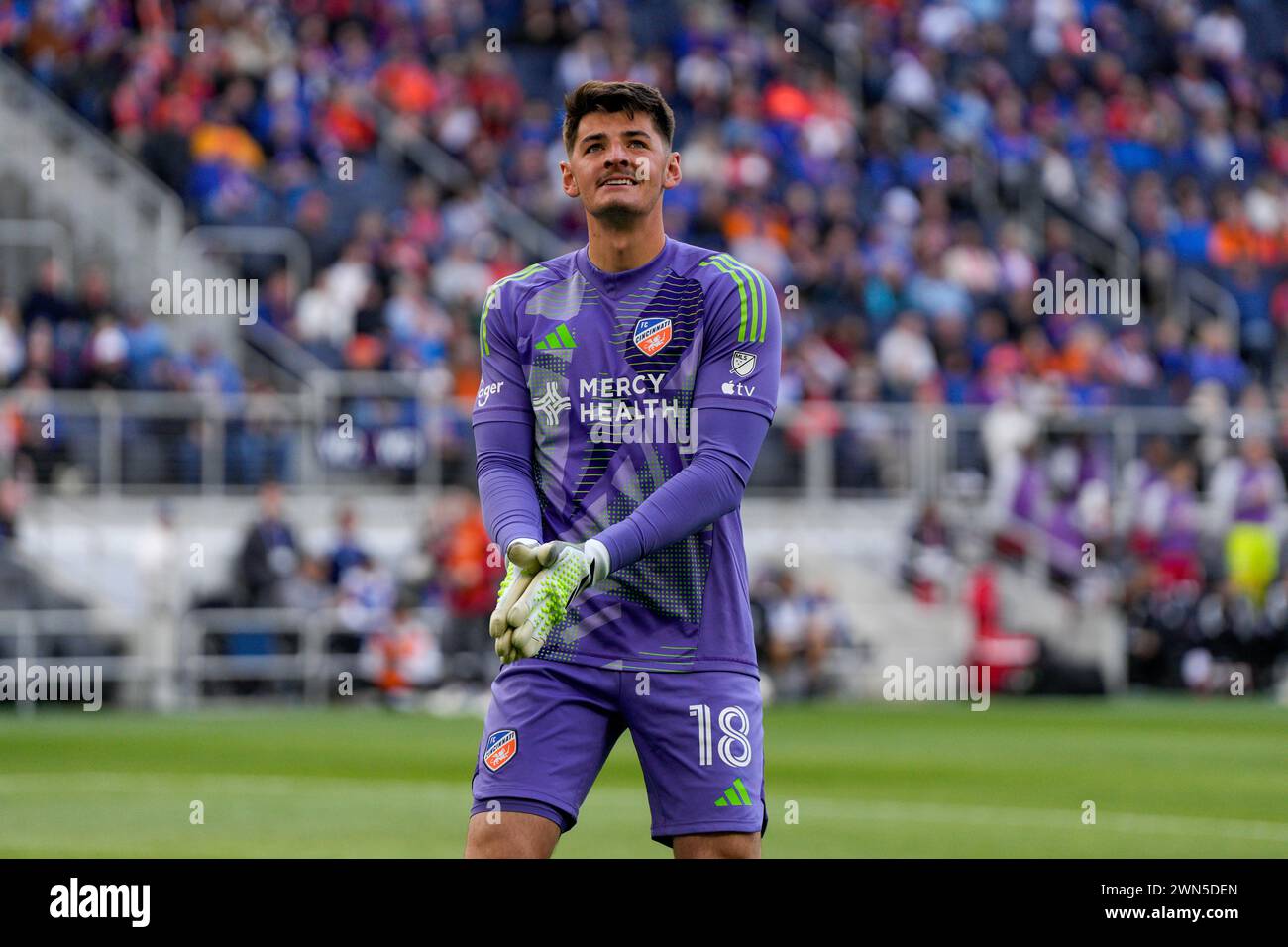 FC Cincinnati goalkeeper Roman Celentano plays during an MLS soccer ...