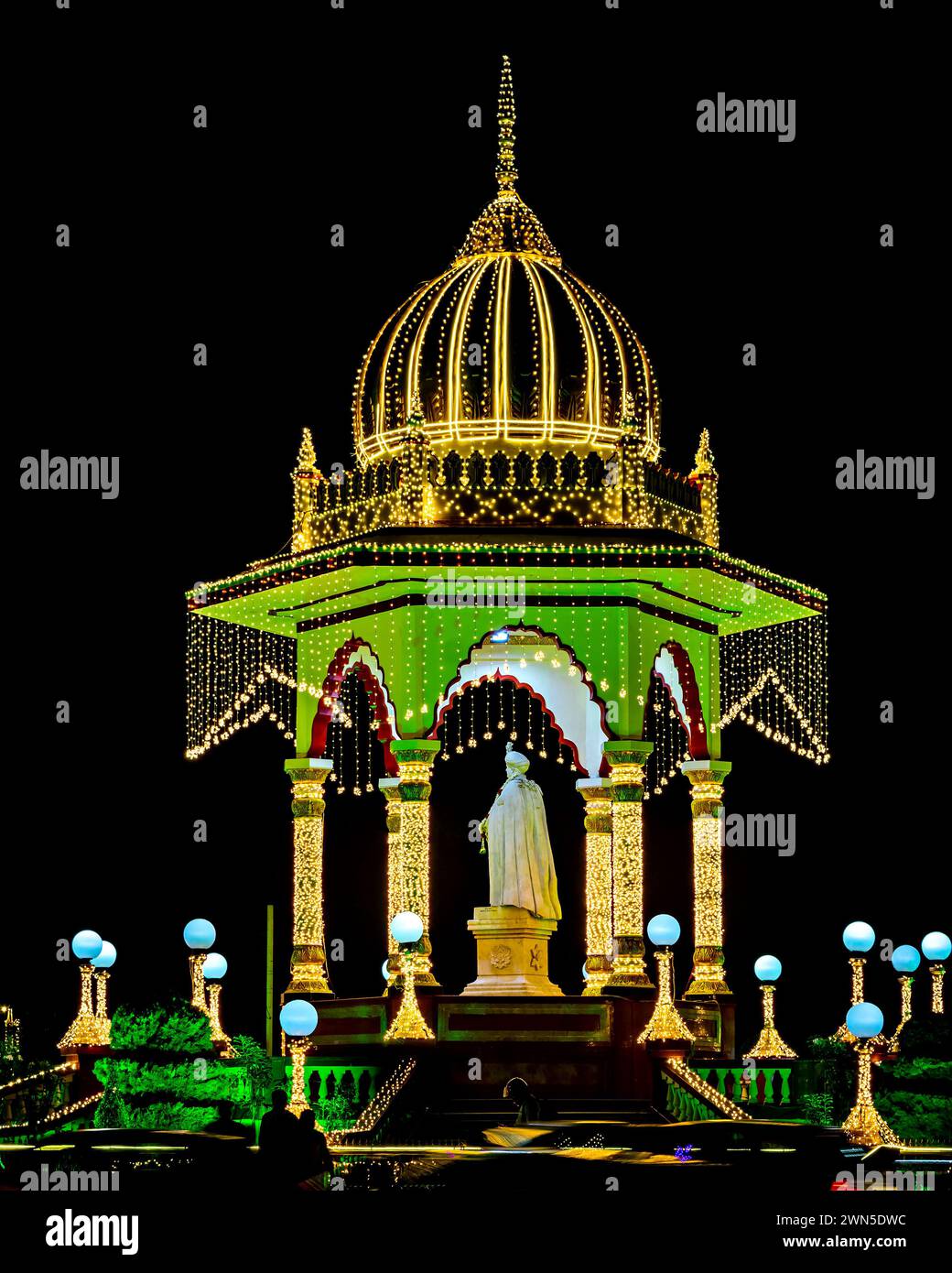 Chamarajendra Wadiyar statue illuminated with multiple colorful LED ...
