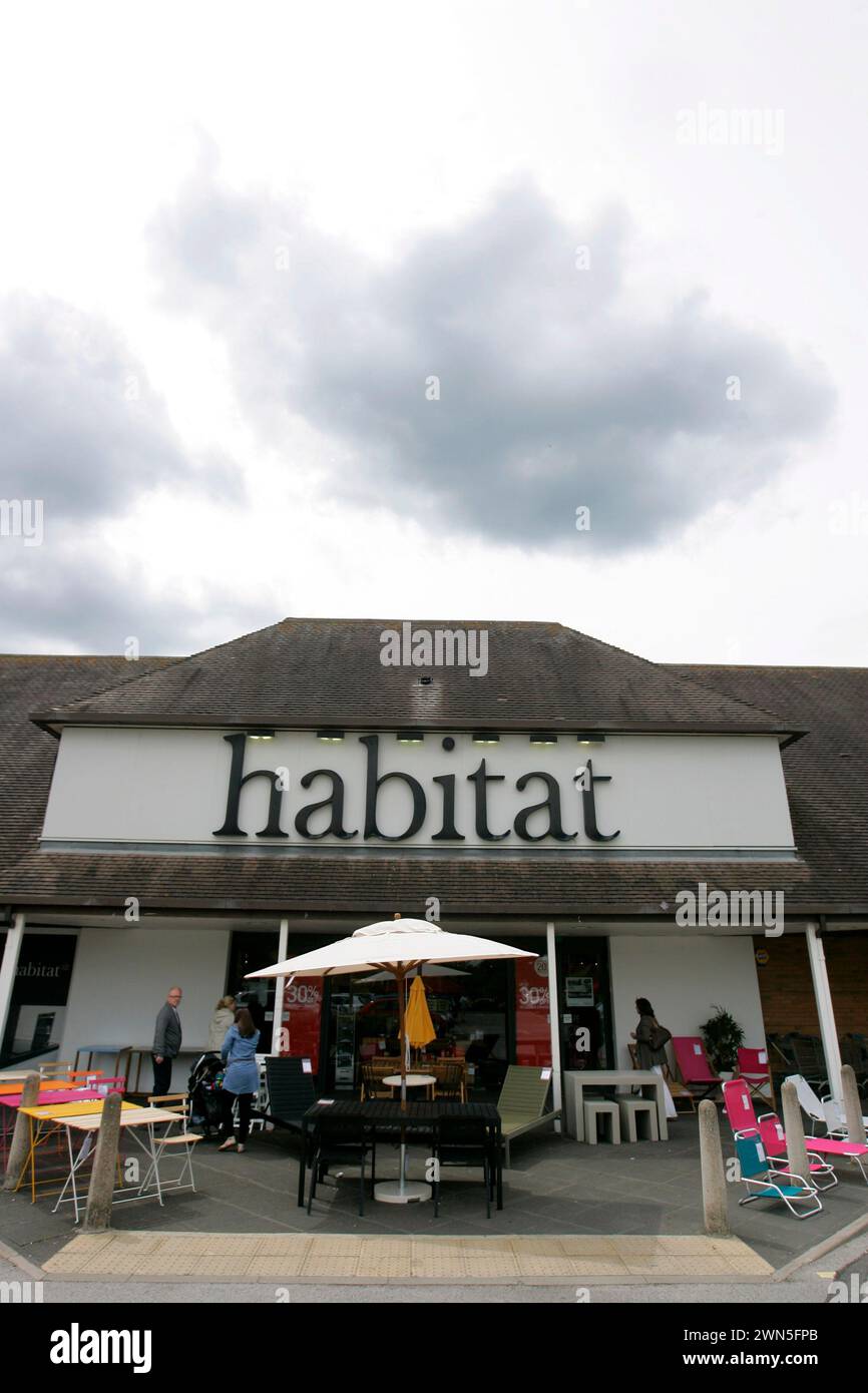 24/06/11 Habitat store in Oxford today...Argos owner, Home Retail Group ...