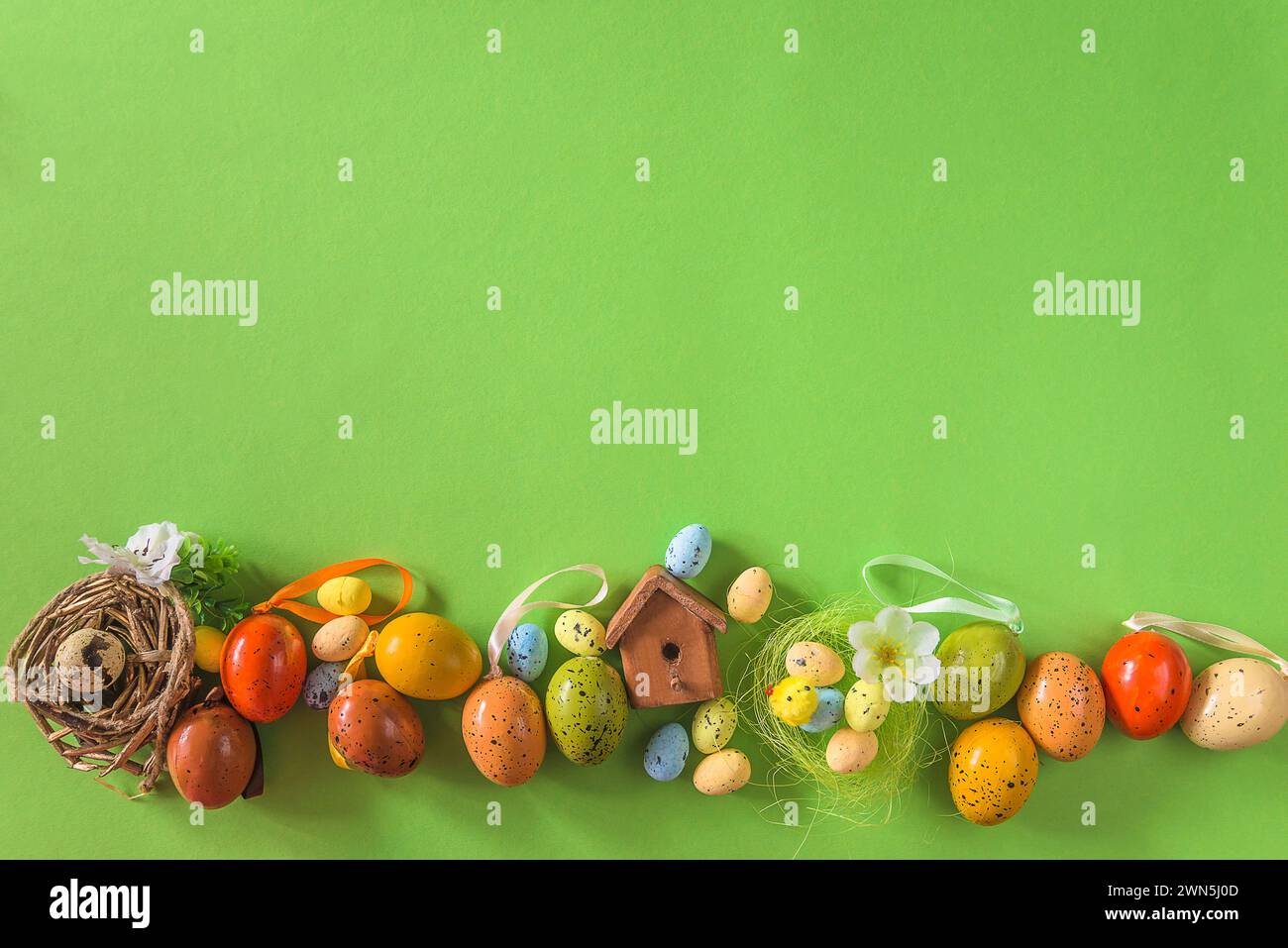 Happy easter holidays hi-res stock photography and images - Alamy